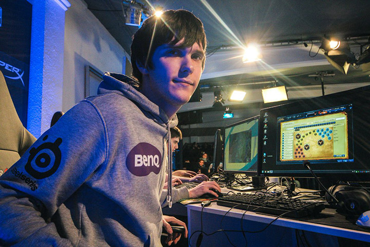 LoL : Alex Ich annonce sa retraite - Breakflip