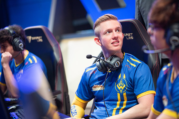 LoL : Retour de Froggen en playoffs, première depuis 2014 - LCS Spring ...